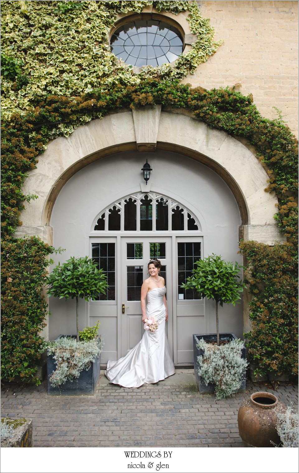 Intimate Lower Slaughter Manor Wedding - Victoria & Mark
